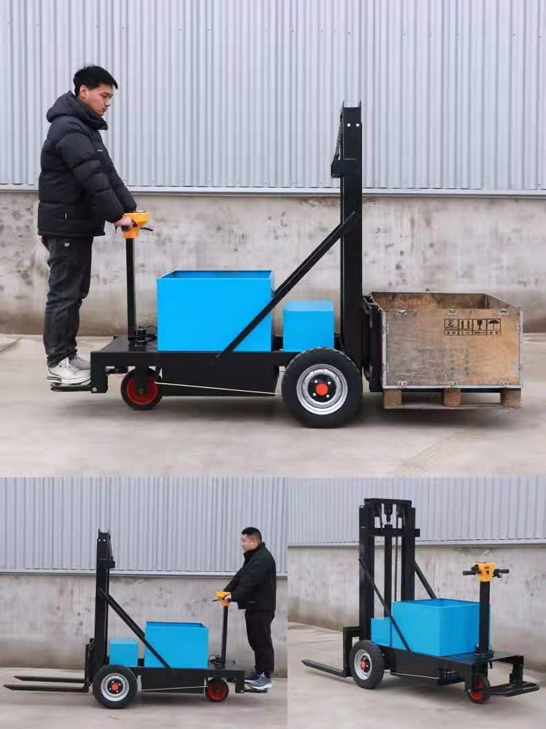 Fully electric three-wheel stacker